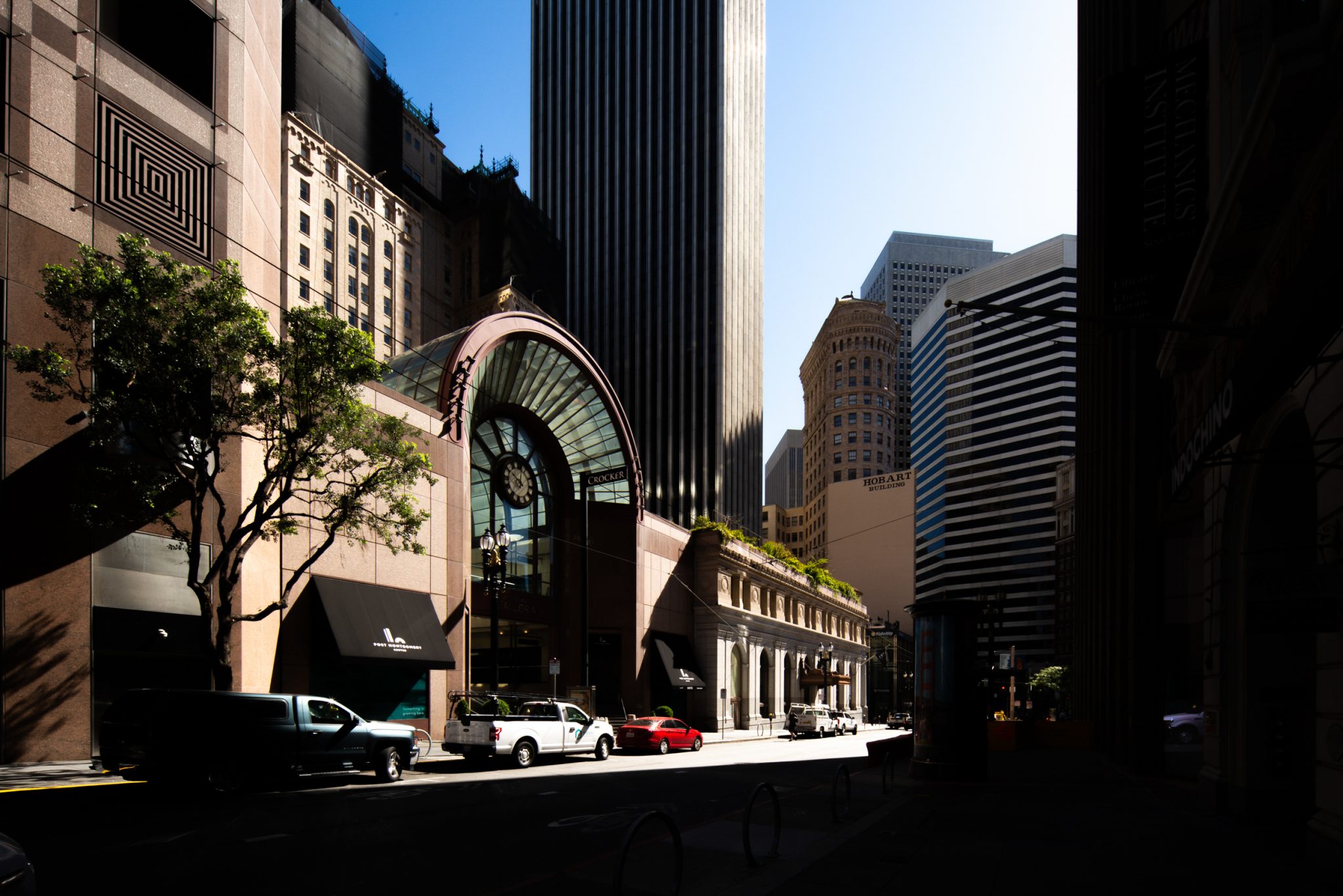 Number 30: One Montgomery Tower at 120 Kearny Street, Financial ...