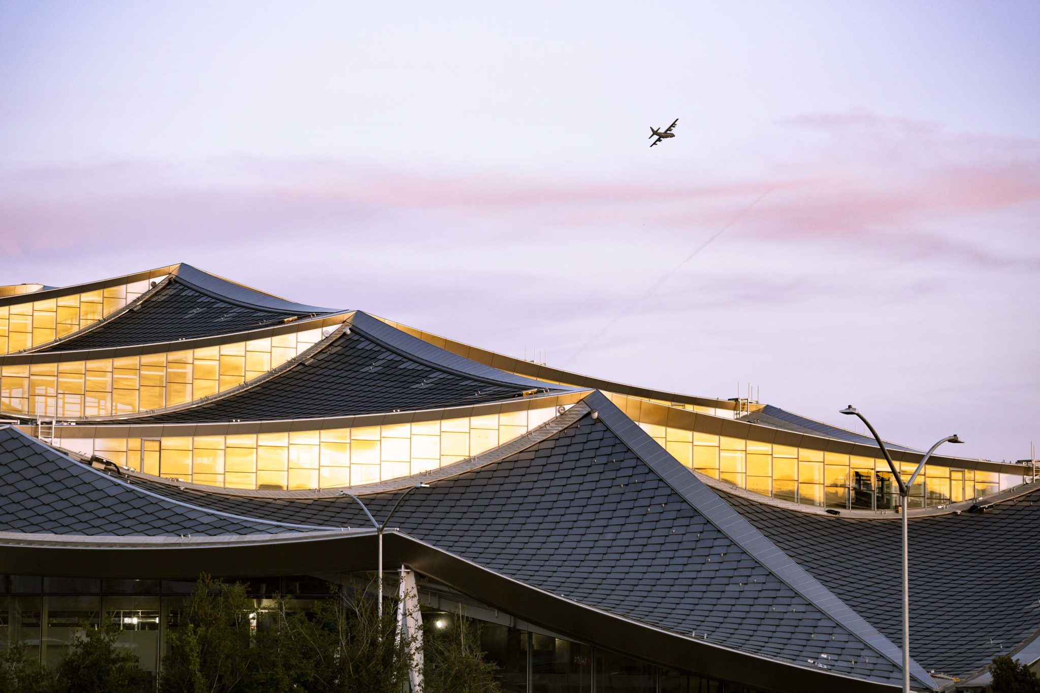 Google's East Charleston Offices Nearly Complete - San Francisco YIMBY