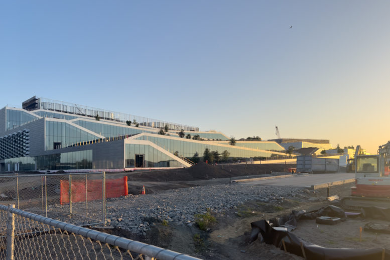 BIG-Designed Google Caribbean Offices Facade Installed in Sunnyvale - San Francisco YIMBY