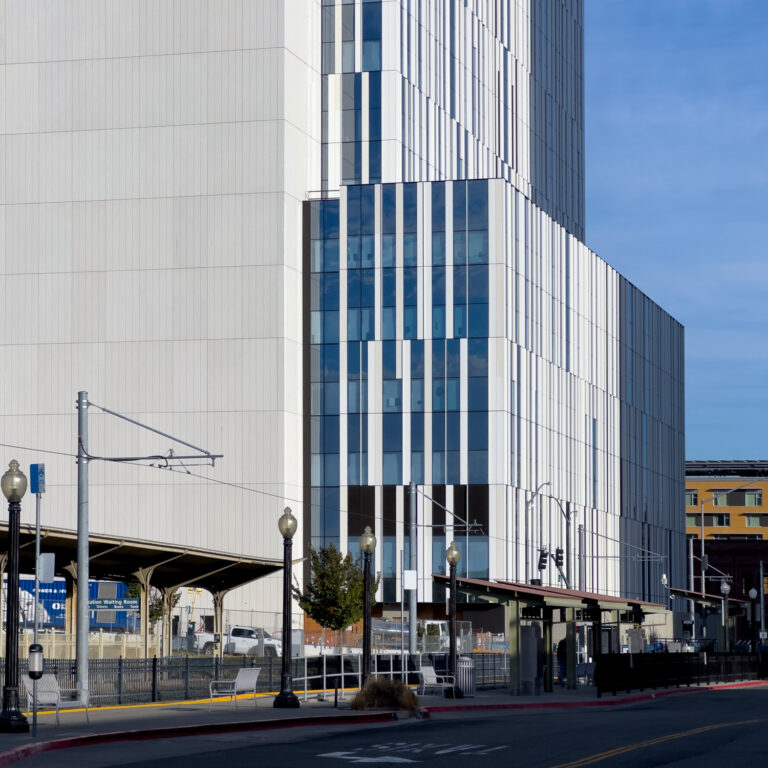 Construction Finishing for Sacramento Courthouse Building - San ...