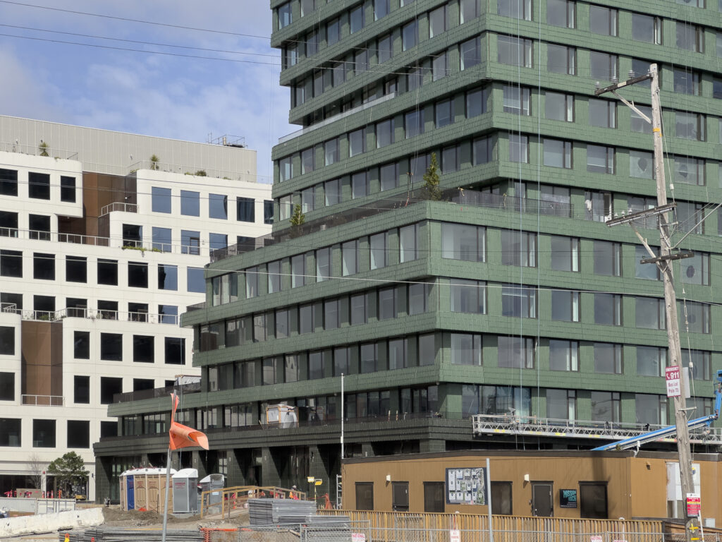 Mission Rock Opens Waterfront Park, Starts Leasing for Verde, San ...